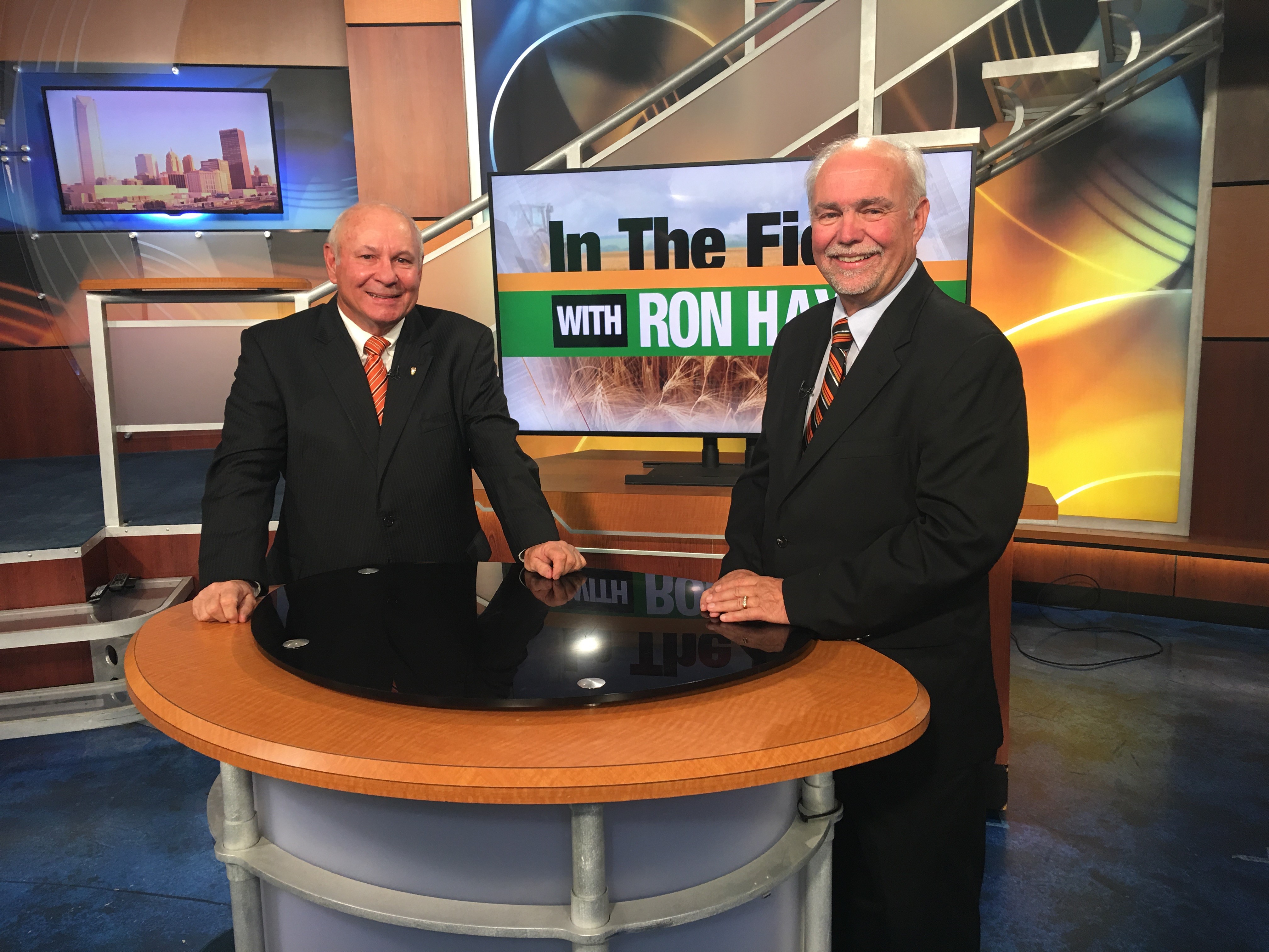 Oklahoma Farm Report - Mike Spradling Explains American Pecan Council's ...