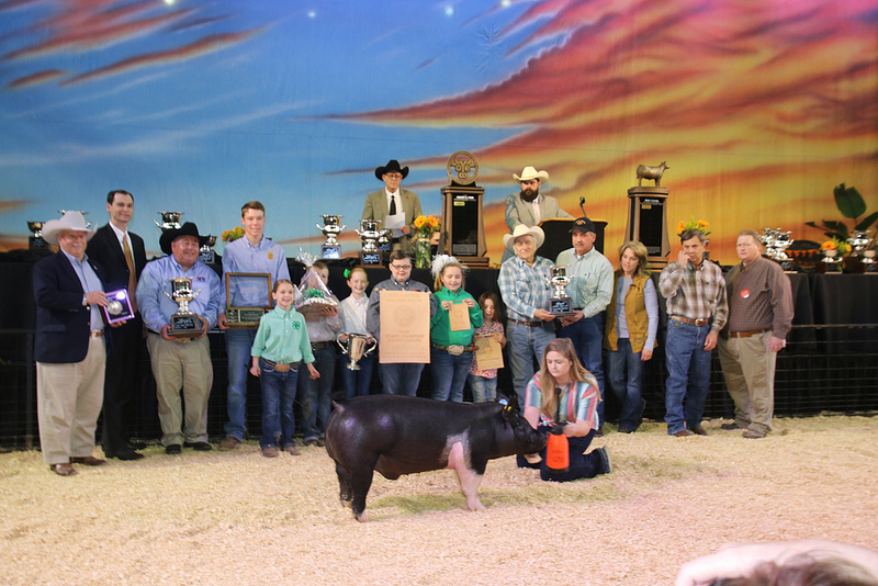 Oklahoma Farm Report - Madilyn Norvell of Amber Pocasset 4-H Sells ...