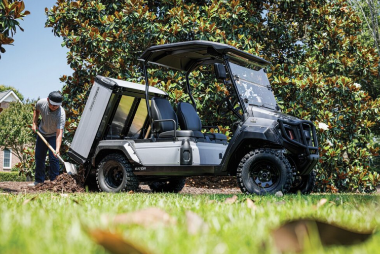 John Deere Introduces All-Electric Gator™ GX and GX Crew Utility ...